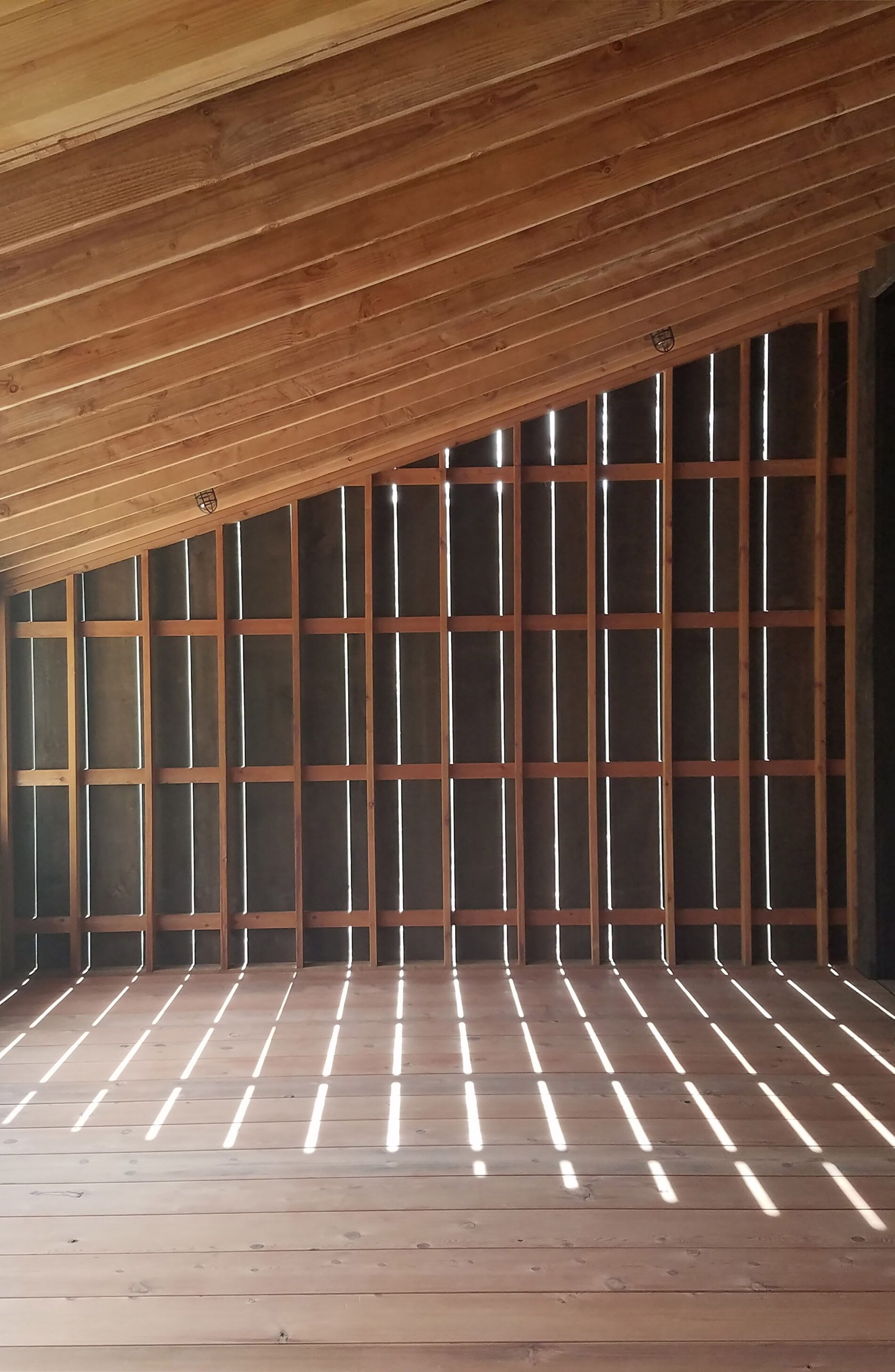 Tack barn, czyli kalifornijska stodoła przerobiona na minimalistyczny ...